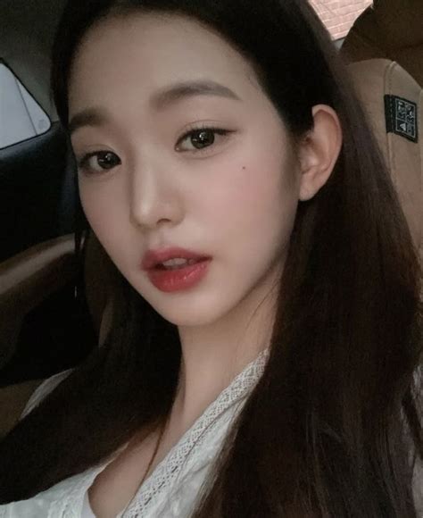 Girl Group Pictures Love Scenes Pretty Korean Girls Woo Young