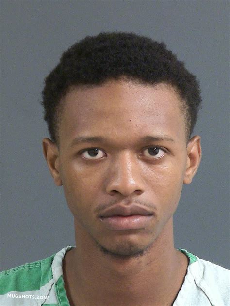 Davis Tyvone 09042022 Charleston County Mugshots Zone