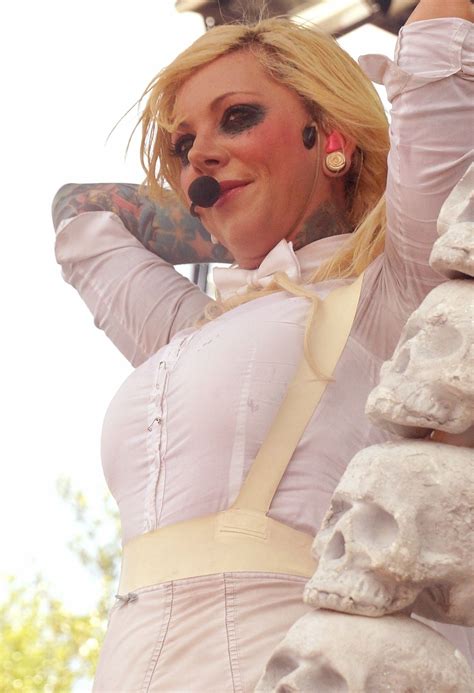 Maria Brink Best Live Photos 16100