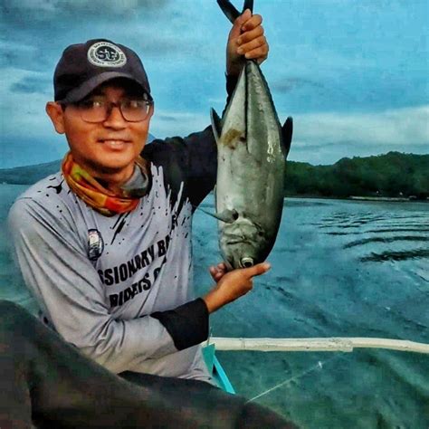 Chris Hemsworth Fiji Tavaruaislandresort ️🎅🎄🤙 Facebook