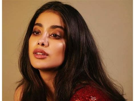 How To Apply Flawless Makeup On Indian Skin