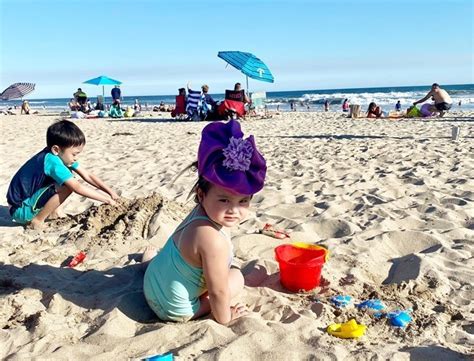 Con Gái Biểu Tượng Gợi Cảm Thập Niên 90 Y Phụng Xinh Hệt Mẹ Khoe đôi Chân Dài Thẳng Tắp ở Bể Bơi