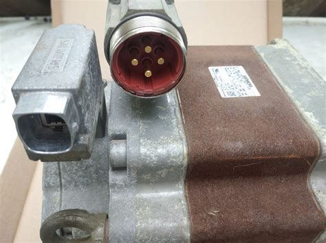 Серводвигатель Siemens 1FK7101-5AC71-1UA0 купить б/у в Донецке по цене ...