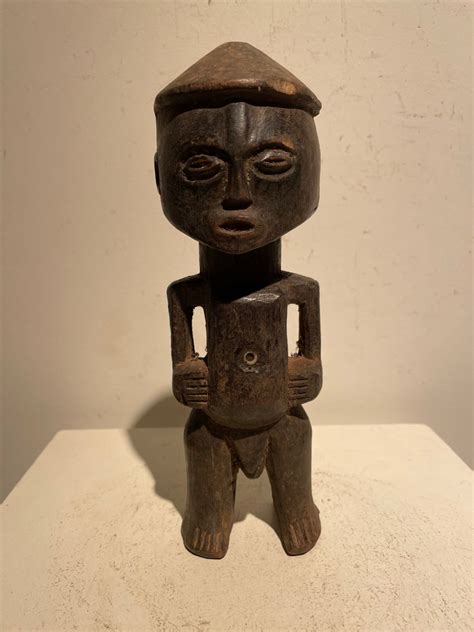 Figure Pende Congo Catawiki