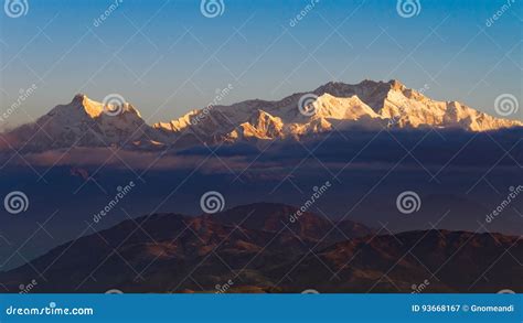 Mt Kanchenjunga Stock Image Image Of Sunrise Local 93668167