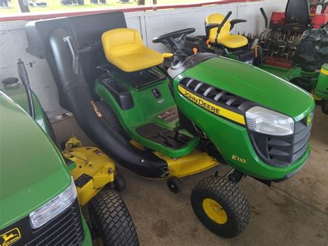 2018 John Deere E110 42 Deck With Bagger Live And Online Auctions