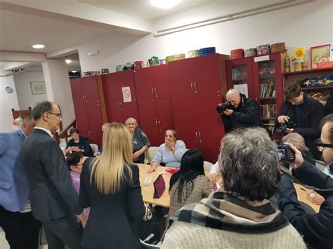 Premijer Macut U Nišu I Aleksincu Video Tv Zona Plus Vesti Iz NiŠa I Okoline