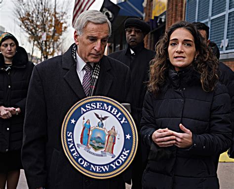 Queens Pols Advocates Demand That State Permit Care Packages At