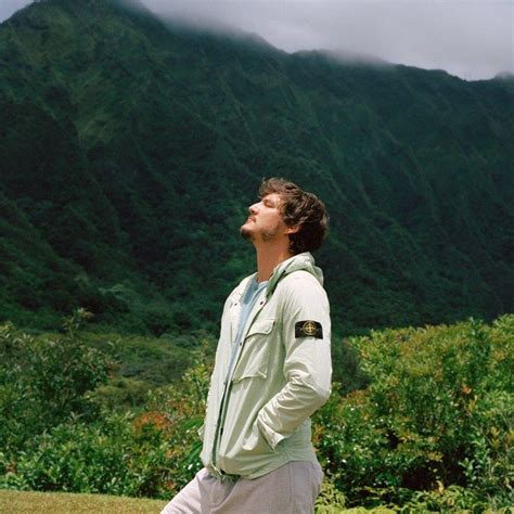 The Shorts You Should Be Wearing This Summer Shown Off By Pedro Pascal