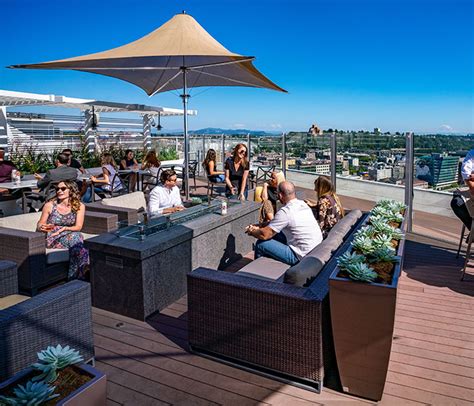 Seattle Event Space With Observation Deck And Bar Smith Tower