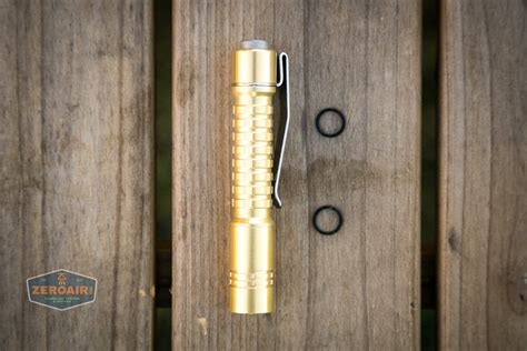 Reylight Pineapple Mini Flashlight Review Zeroair Reviews