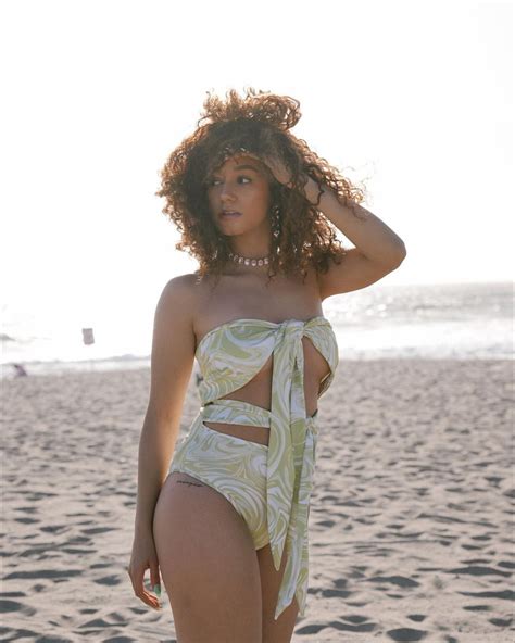 Picture Of Lena Mahfouf