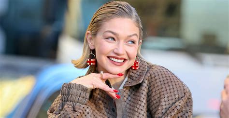 30 Vuotias Gigi Hadid Ja Muut Nuoret Julkkisäidit