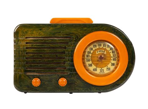 Fada Model 1 000 Bullet Bakelite Radio Auction