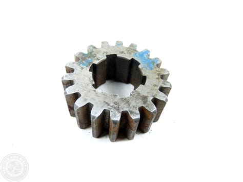 40 3012 18t Mainshaft 1st Gear Nos Bsa C15b40 1958 63 Bbb