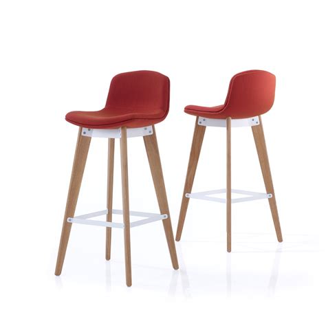 Cubb Bar Stool Oak Base Furnify