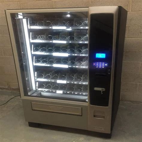 Mild Steel Beverage Vending Machine Manufacturer And Seller In Delhi