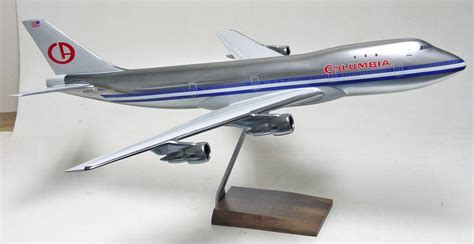 Atlantic Models 1 100 Scale 747 100 In Columbia Airlines Livery