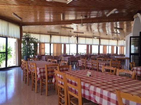 Pinia Pernera Restaurant Reviews Photos And Phone Number Tripadvisor