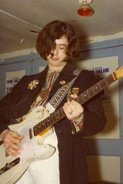 Jimmy Page Playing His Tele In The Yardbirds Rtelecaster