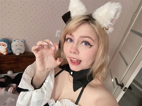 Threedolls Webcam Show Tophqcam