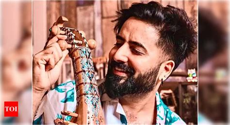 Jaan Nissar Lone Elevating The Soul Stirring Sufi Music Of Kashmir To Global Heights Hindi