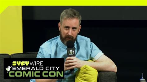 Chip Zdarsky Talks Sex Criminals While Snuggling Onstage Eccc 2019 Syfy Wire Youtube