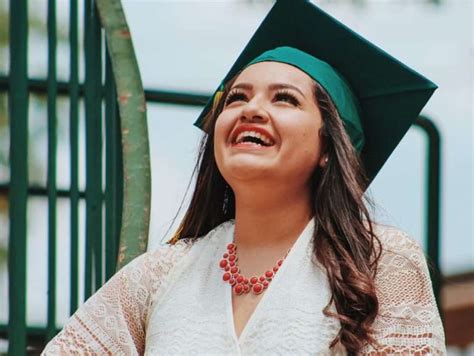 You Belong In Science Fred Hutch Builds Education Pathways