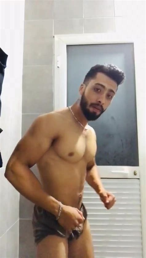 Egyptian Muscle Posing Hard Sexy