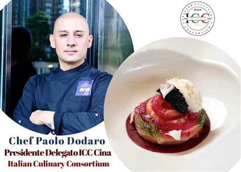 Lo Chef Paolo Dodaro Presidente Delegato Icc Cina E Il Suo Filetto Di Salmone Con Emulsione Di