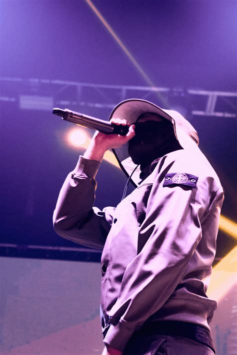 Entre Anime Y Trap La Búsqueda Identitaria De Beny Jr En El Coliseo