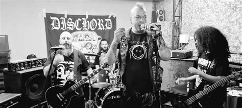 Skarnio O Povo Junto Skarnio Simbiose Presto E Bruno Facebook