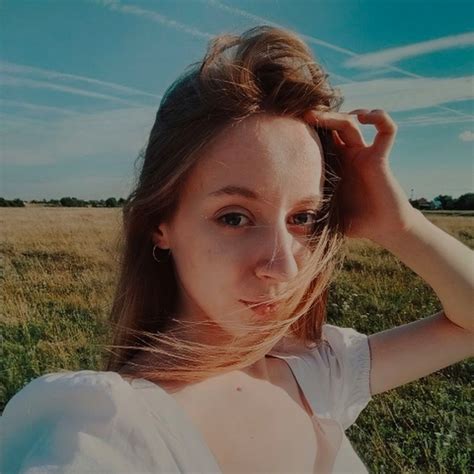 Поля в поле Youtube