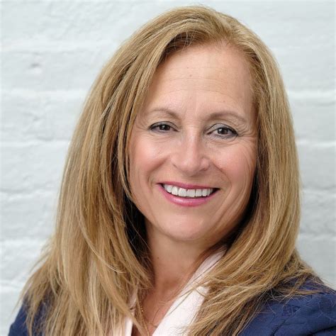 Photos And Videos — Nancy Hunter Denney