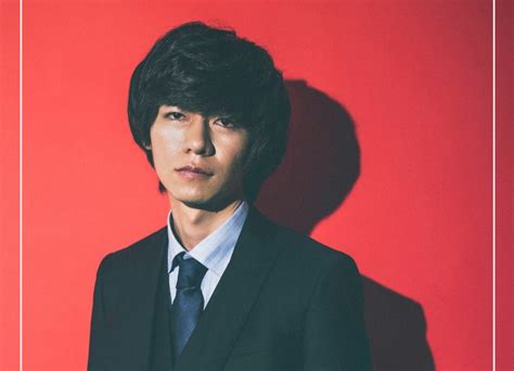 遠野遥の母親・渡辺さゆりの顔写真は？父や兄弟など実家の家族も調査！