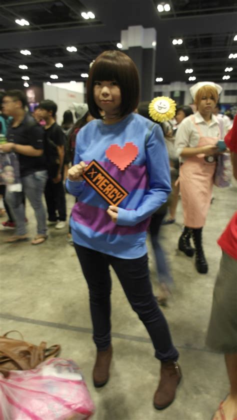 Undertale Cosplay Leafrabbit Afa 2015 Cosplay Frisk And Flowey