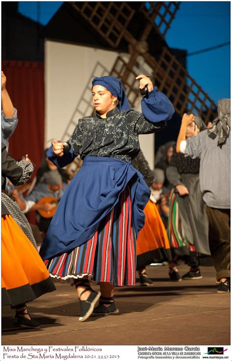 Coros Y Danzas De Moral De Calatrava En El Viii Festival F Flickr