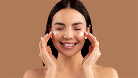 ¿qué Es La Piel Escamosa Y Cómo Cuidarla Belleza Y Salud