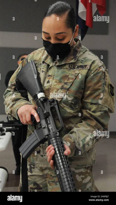 Sgt Veronica Ygarza Of The 99th Readiness Divisions Soldier Readiness