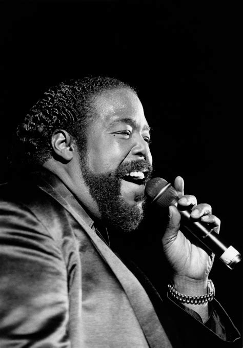 Barry White Preso Por Robar Neumáticos Gurú De La Música Disco Y Su Voz Como Inspiración Para