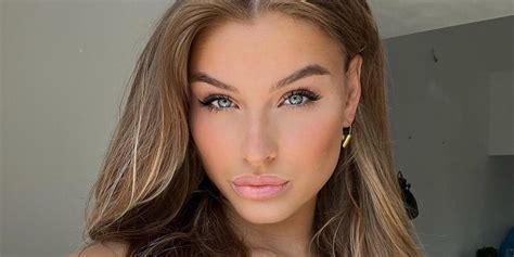 Pikante Instagram Fotos Imke Van Den Akker Trekken De Aandacht