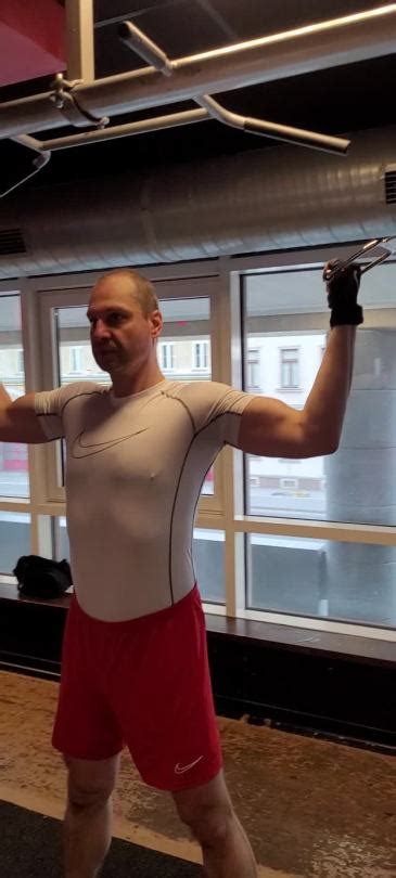 Workout At Gym Tumbex