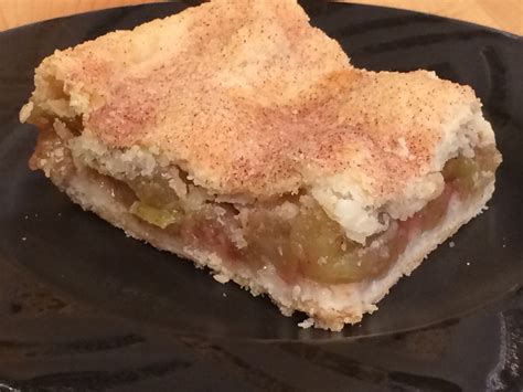 Flat Apple Pie Sweet Tea With Lemon