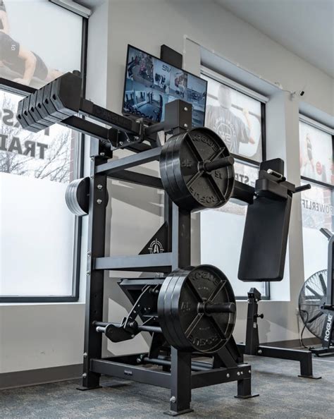 A Complete Guide To The Pendulum Squat