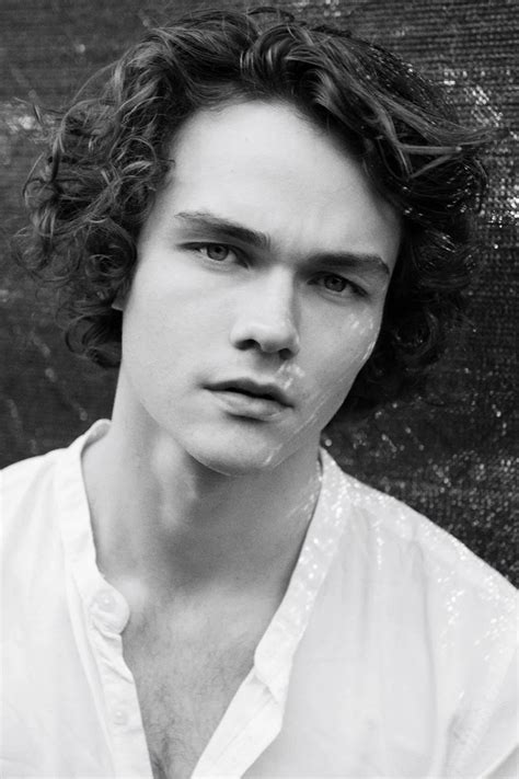 Picture Of Levi Miller