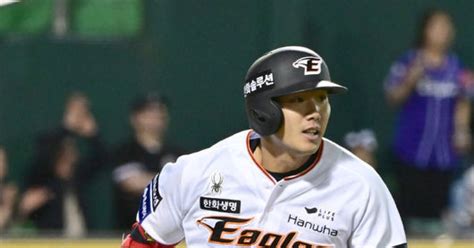 장진혁2타점 적시타 질주 사진