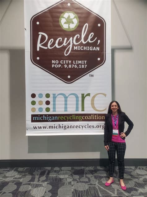 Despite All The Negativity ♻️ Recycling Is Real ♻️ And There Are Many