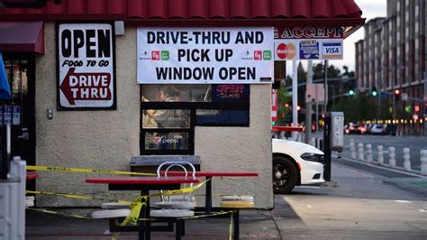 Gov Gavin Newsom Criticized By Restaurant Owner Over Outdoor Dining Restrictions Complex