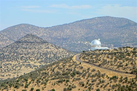 Americans Still Intrigued By Space Exploration The Best Space Themed