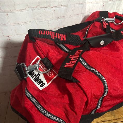 1990s Marlboro Unlimited Heavy Duty Outdoor Duffel Bag Boardwalk Vintage